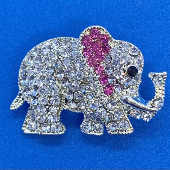 Jewelry | Elephant Pin Crystal Silver Rhinestone Brooch | Poshmark